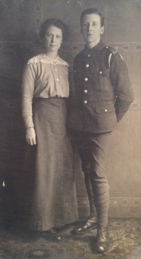 Unnamed soldier and mother. Courtesy of Paul Hughes. - WW1Photos.org