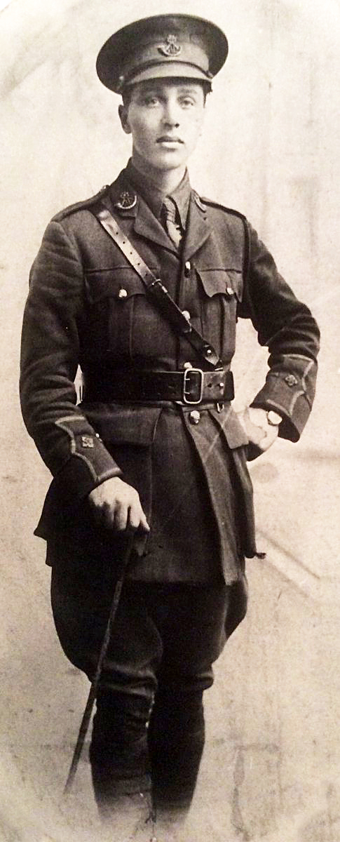 2nd Lt Reynell Huyshe, KSLI c1915 courtesy of Paul Hughes - WW1Photos.org