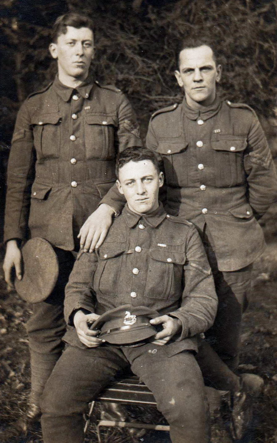 G1105 Corporal Alfred Dolton (left) and pals, 1st Battalion, King's ...